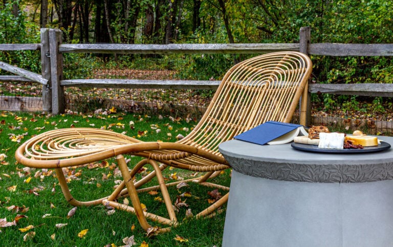 The Right Way to Sand Rattan Furniture | Bloom in the Black